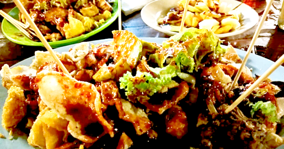 Nikmat Makan Colek Colek Hanya Di Bulan Ramadan