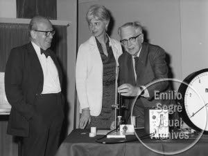 ΑΓΓΙΓΜΑ ΦΥΣΙΚΗΣ...: Σαν σήμερα... 1908, γεννήθηκε ο φυσικός και ...