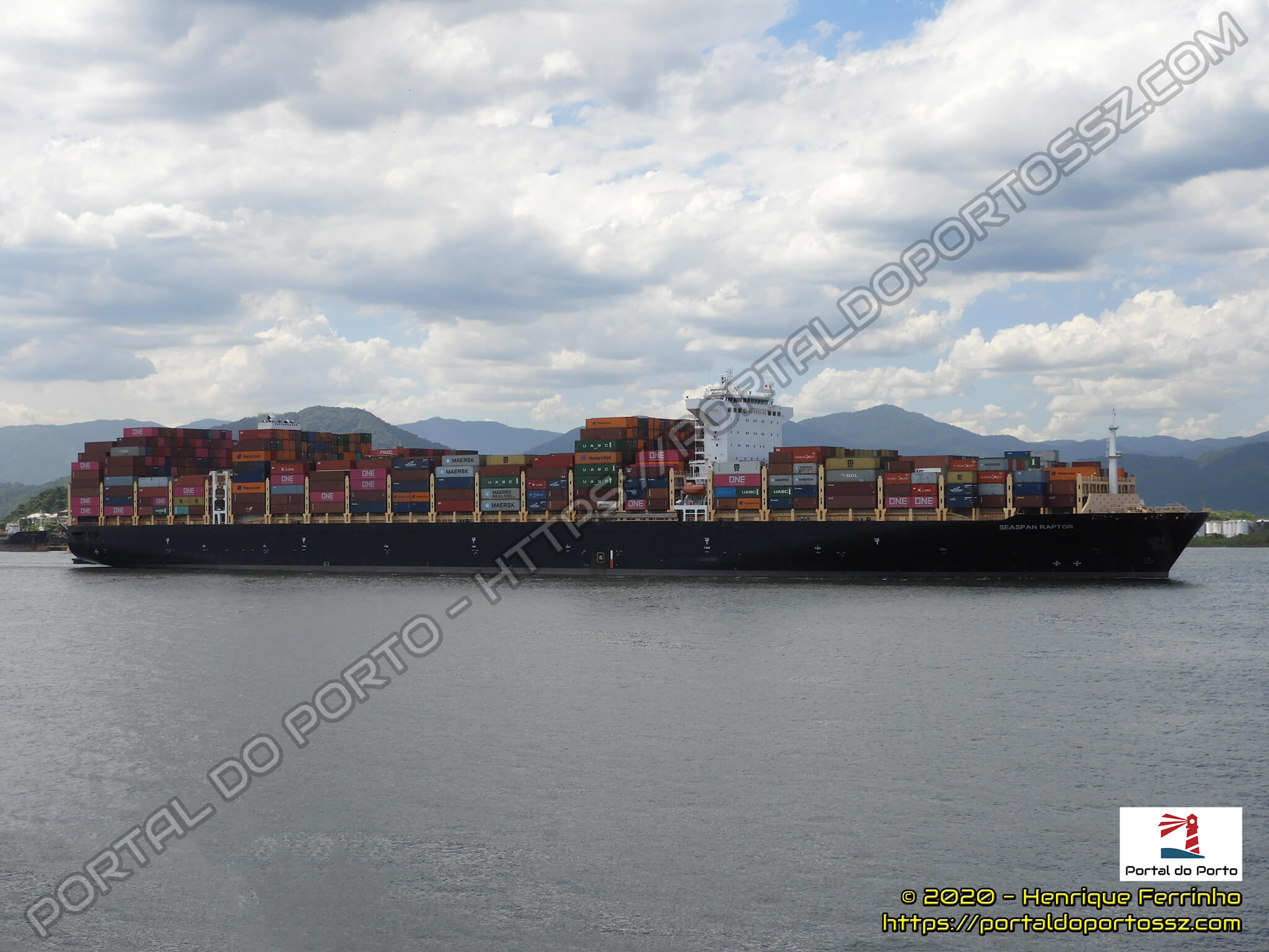 Seaspan Raptor - Portal do Porto