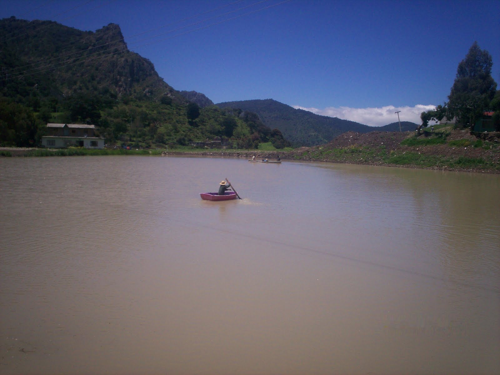 La Lagunita: ATRACTIVA LAGUNA