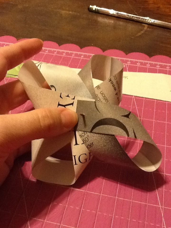 Over the Moon Creations: Recycled Paper Gift Bows