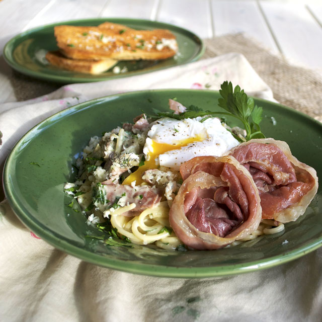 Adora's Box: PARMA HAM AND CLAM CARBONARA
