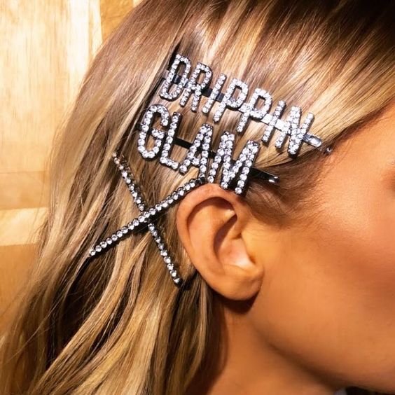 THE TREND: HAIR CLIPS - Miss Rich