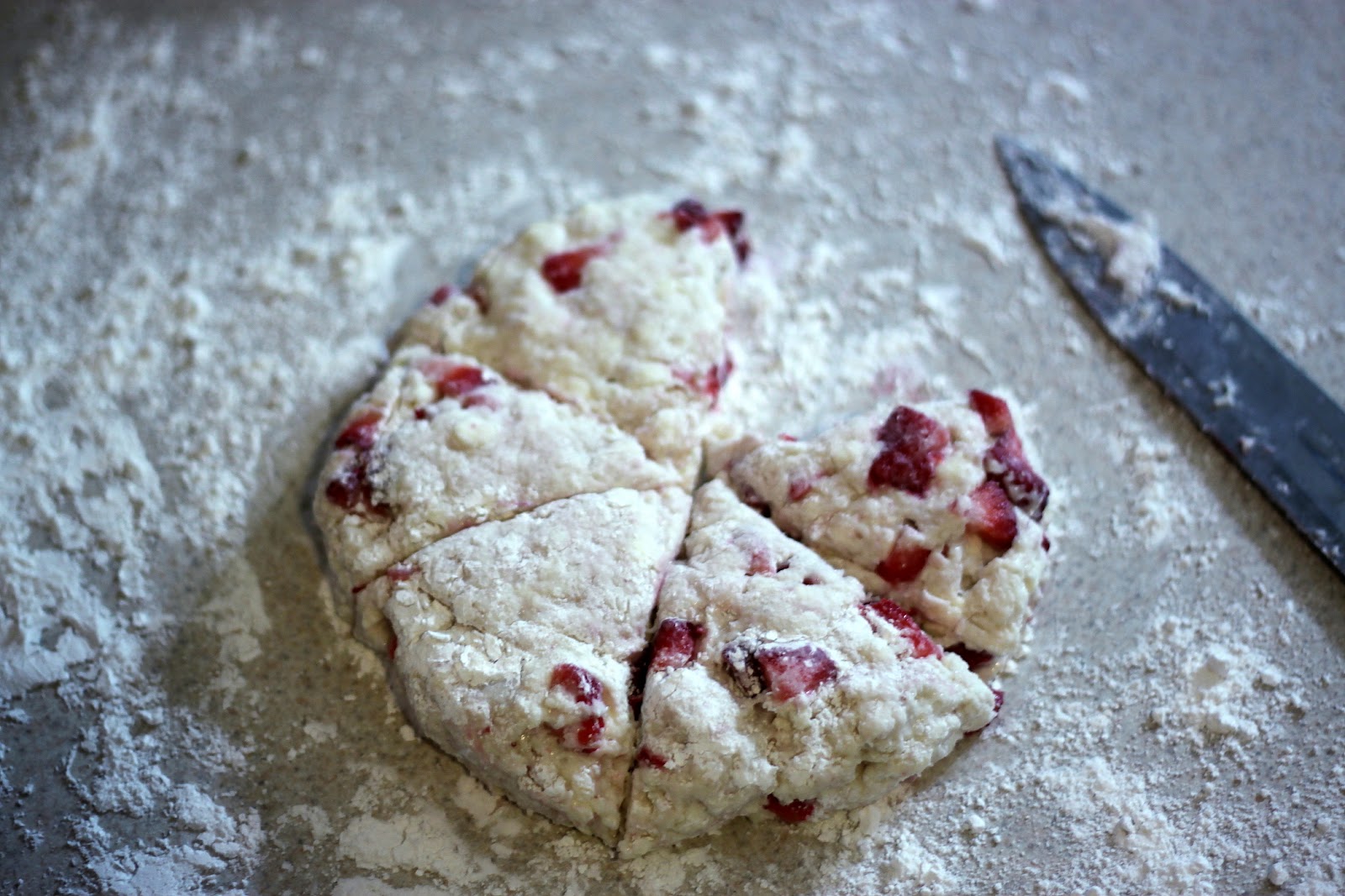 Confections from the Cody Kitchen: Strawberry Scones