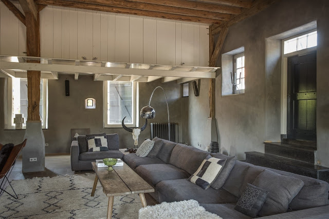 A charming blend of ethnic and rustic Flemish style.