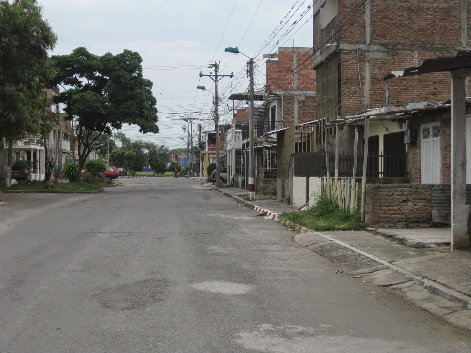 COMUNA 14 (CIUDADELA INVICALI)