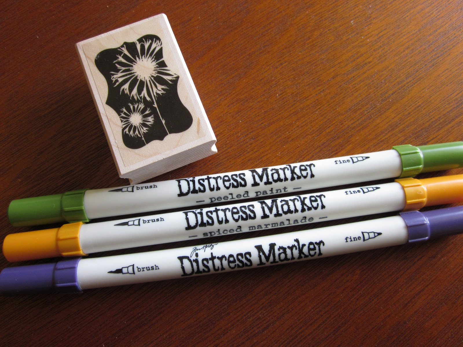 Where Scrappin' Happins: Tim Holtz Distress Markers