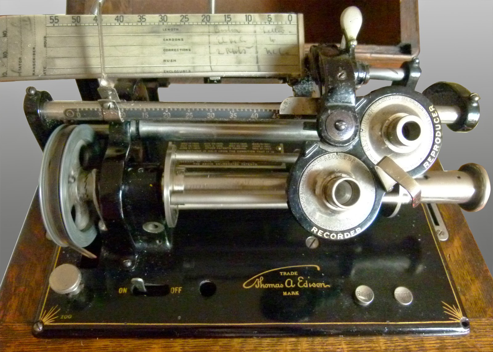 Phonautographist : Edison Business Phonograph with Recording Horn