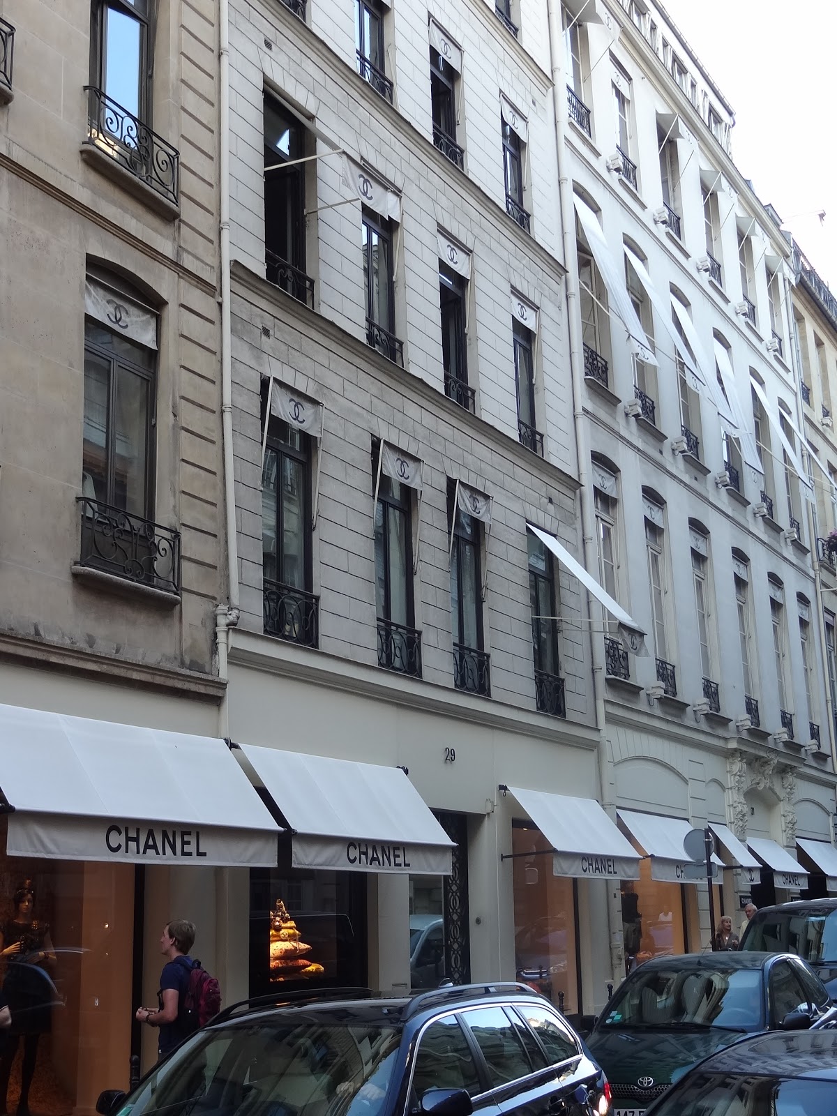 The Secret to Splendid: 31 Rue Cambon ~ Chanel