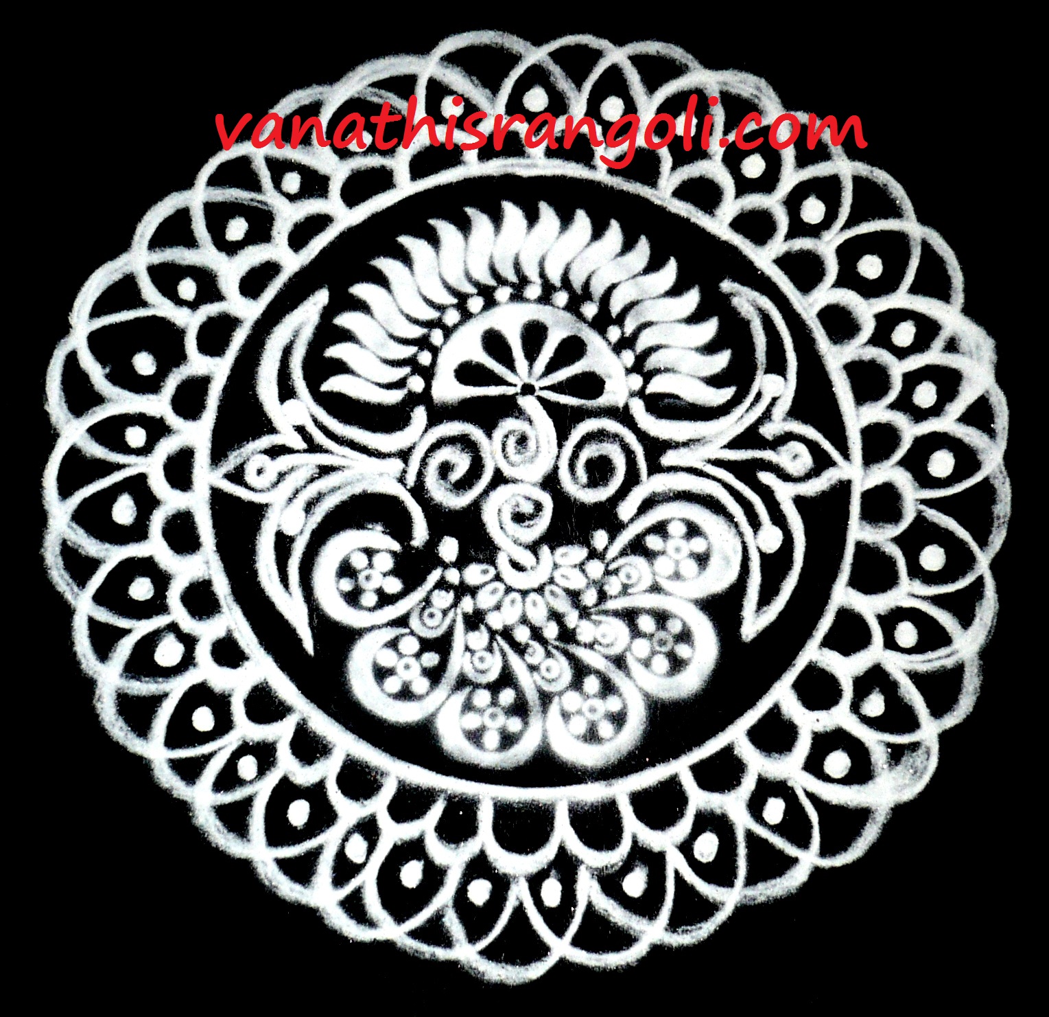 Vanathi's Rangoli / Kolangal: Rangoli made by Stencil - Less Space ...