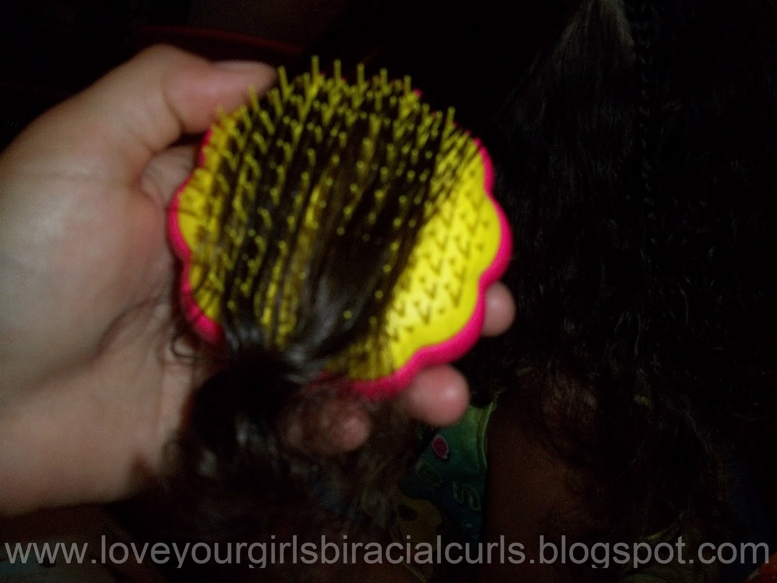 Love Your Girls Biracial Curls: Tangle Teezer Magic Flower Pot Review