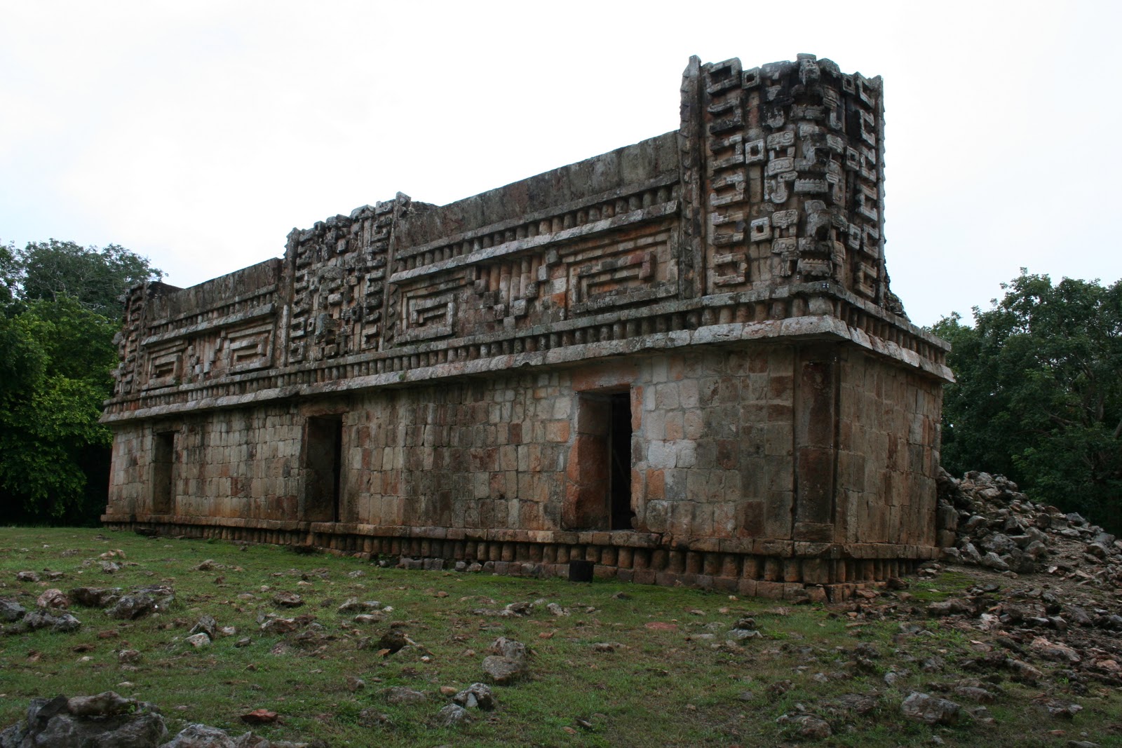 ANTROPOLOGÍA EN EL LABERINTO: Cultura Maya – Xlapak