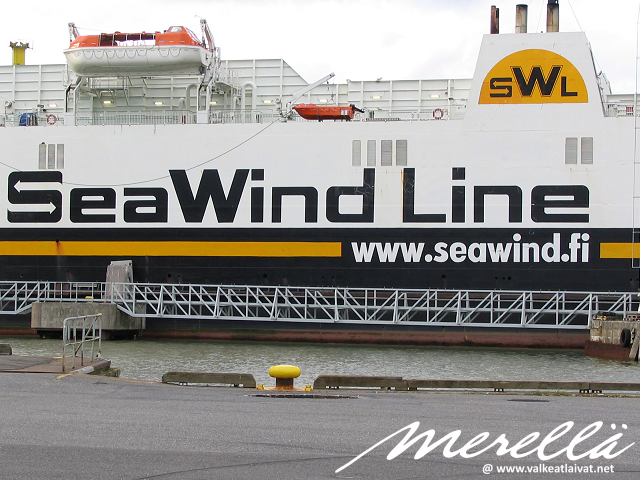 Merellä @ www.valkeatlaivat.net : Siljan Turun laivat / SeaWind Line ...