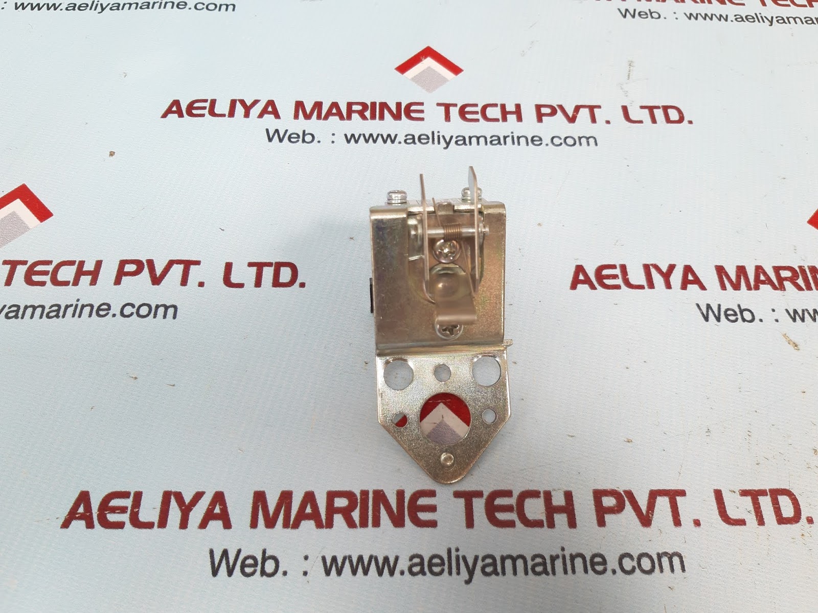 TERASAKI AVT-1-B VOLTAGE TRIP DEVICE AC220V - Aeliya Marine