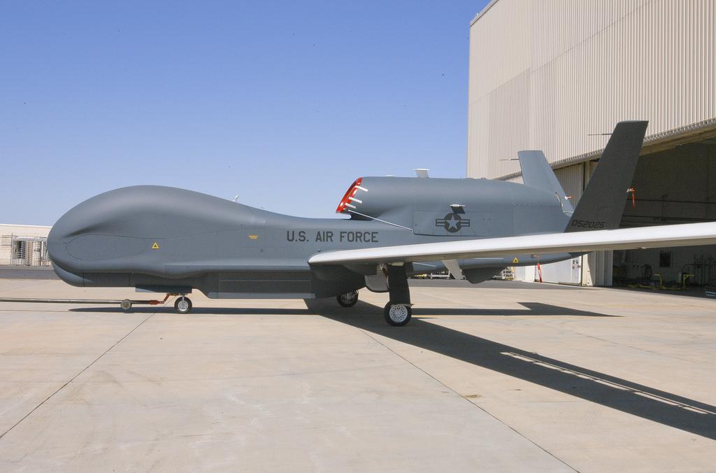Global Defence News: USAF awards Northrop contract to finish Global ...