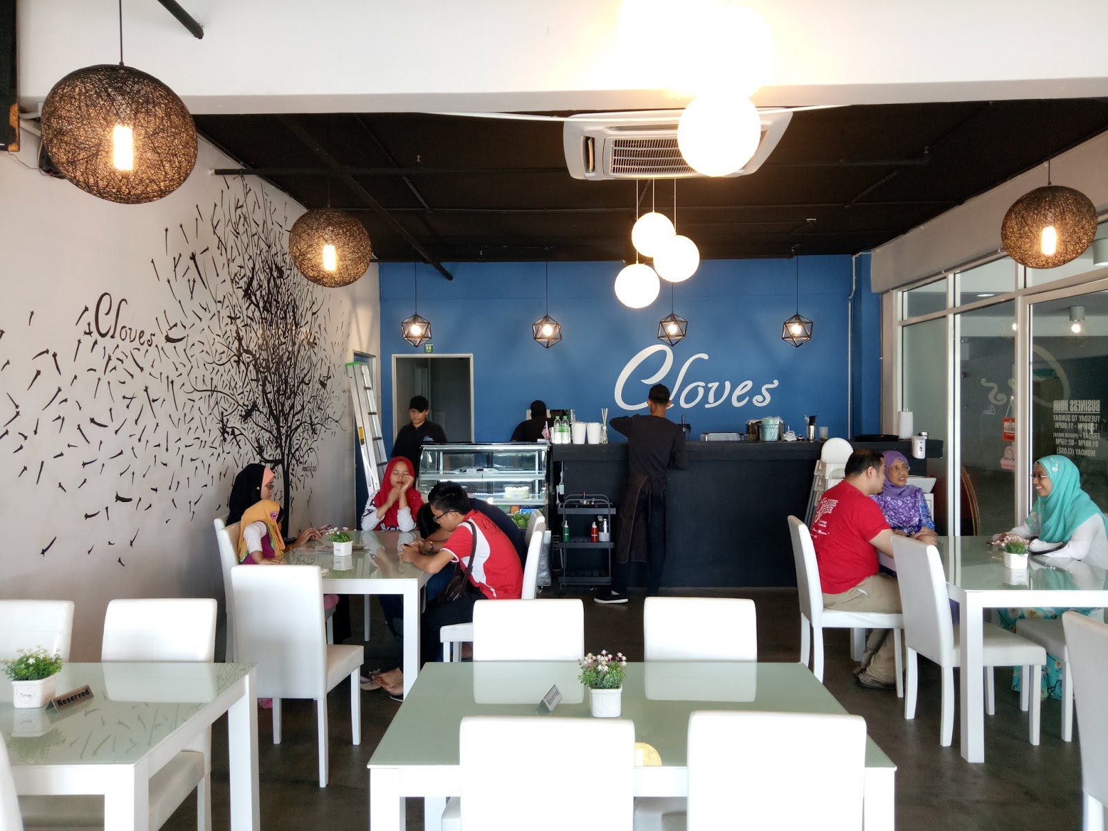 JALAN REBUNG : MAKAN DI CLOVE RESTAURANT & CAFE (PV128)