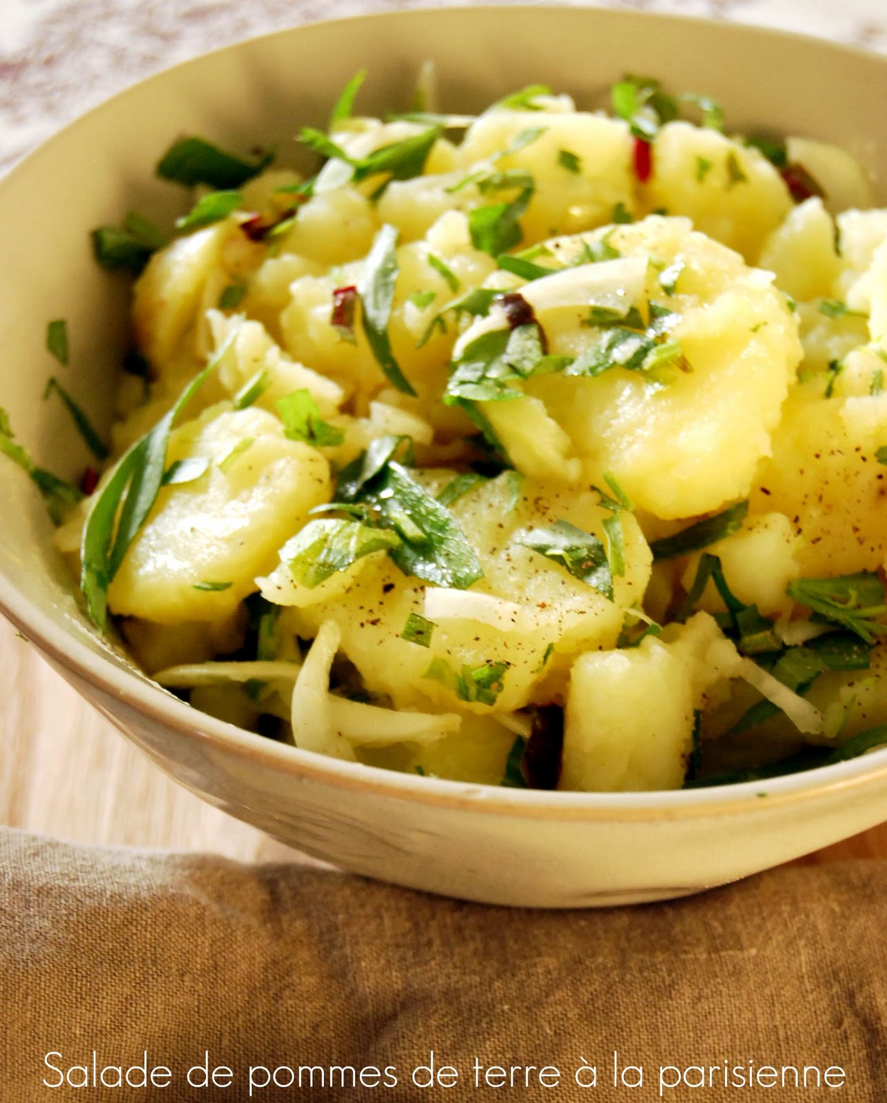 C'est la crise : salade de pommes de terre à la parisienne