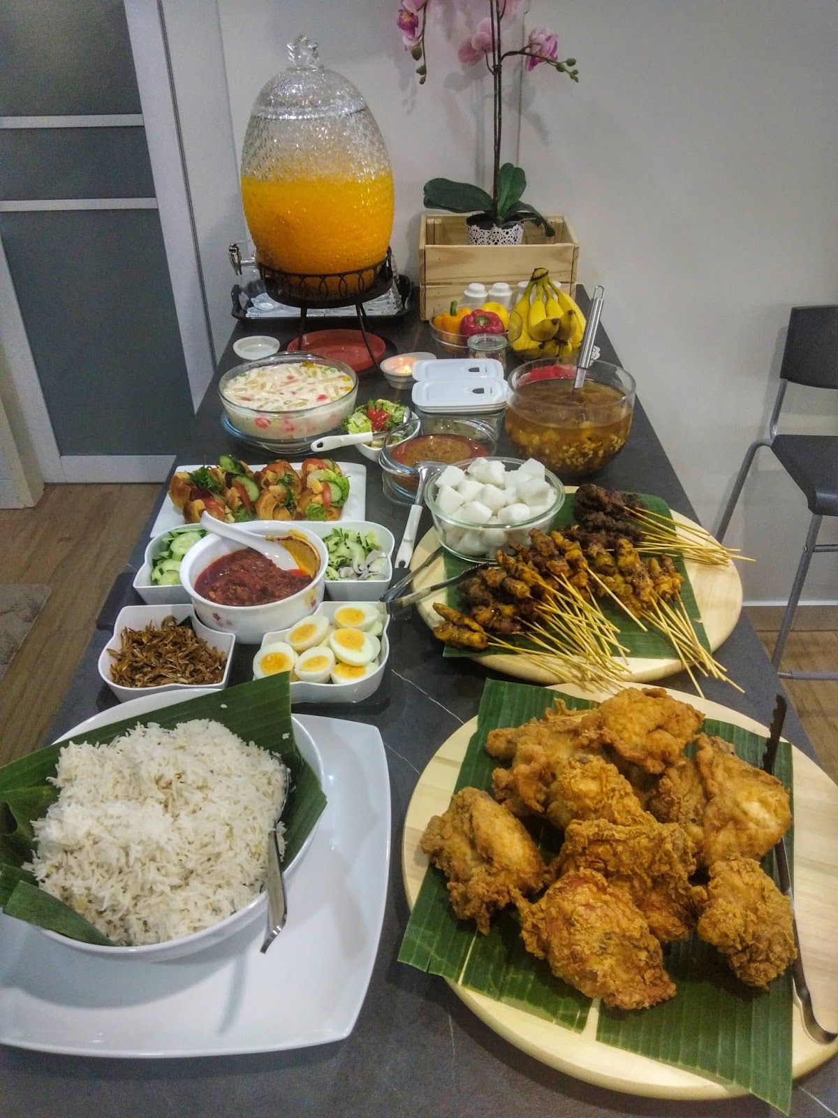 My Life & My Loves ::.: 11 Syawal ~ Potluck Raya