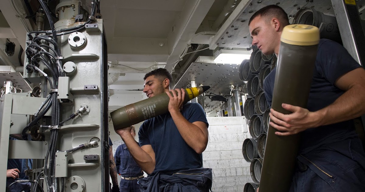 Coronel Von Rohaut: Cargas navales