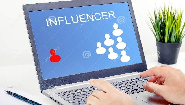 Cara Mudah Jadi Influencer bagi Orang Biasa yang Bukan Artis > Contoh Blog