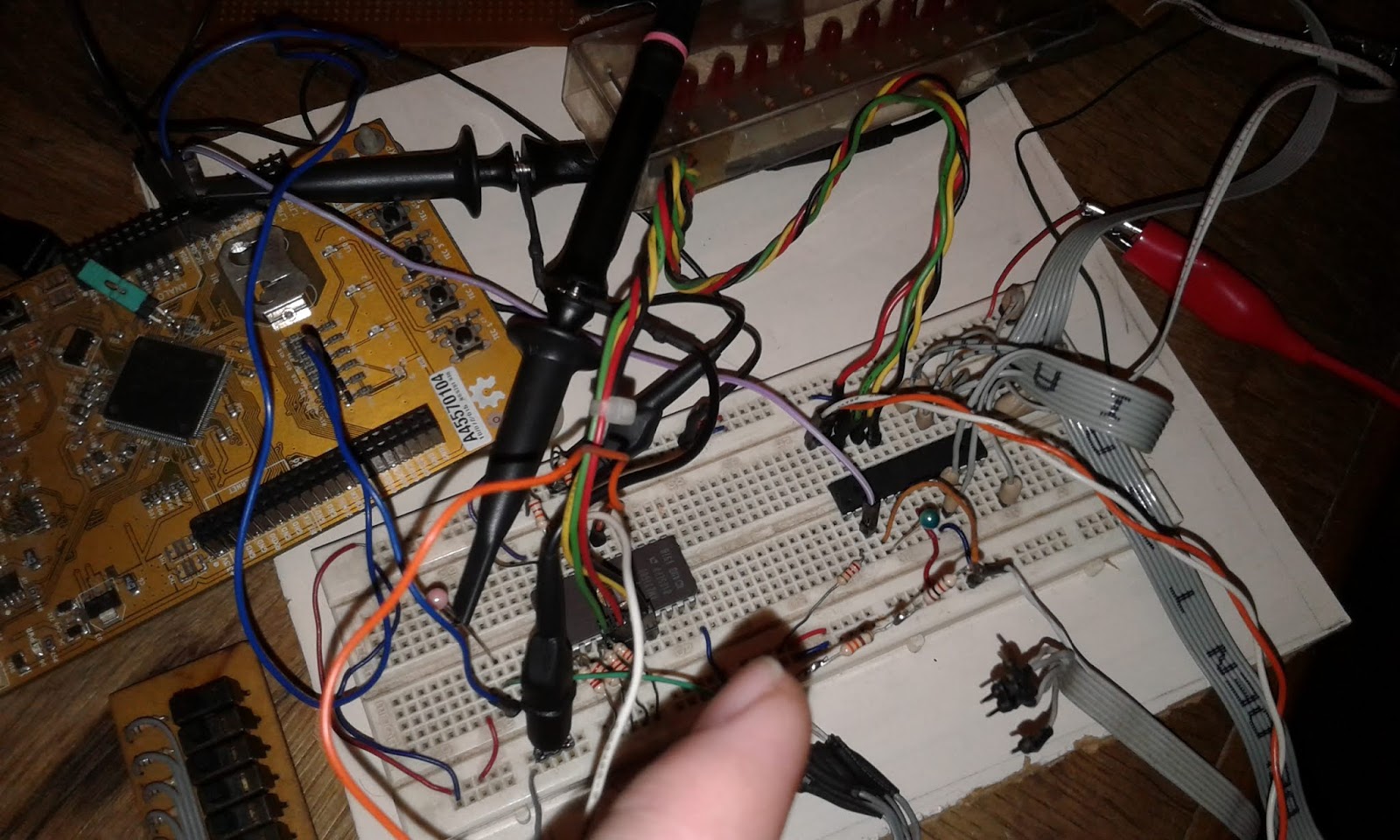 Seguridad Agile: Adaptación de Los Microcontroladores AVR de ATMEL a ...