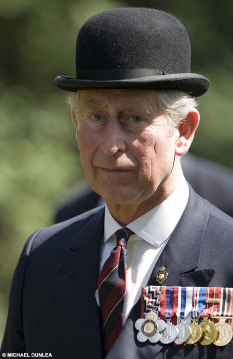 Bytes: Hats, Politicians and Princes