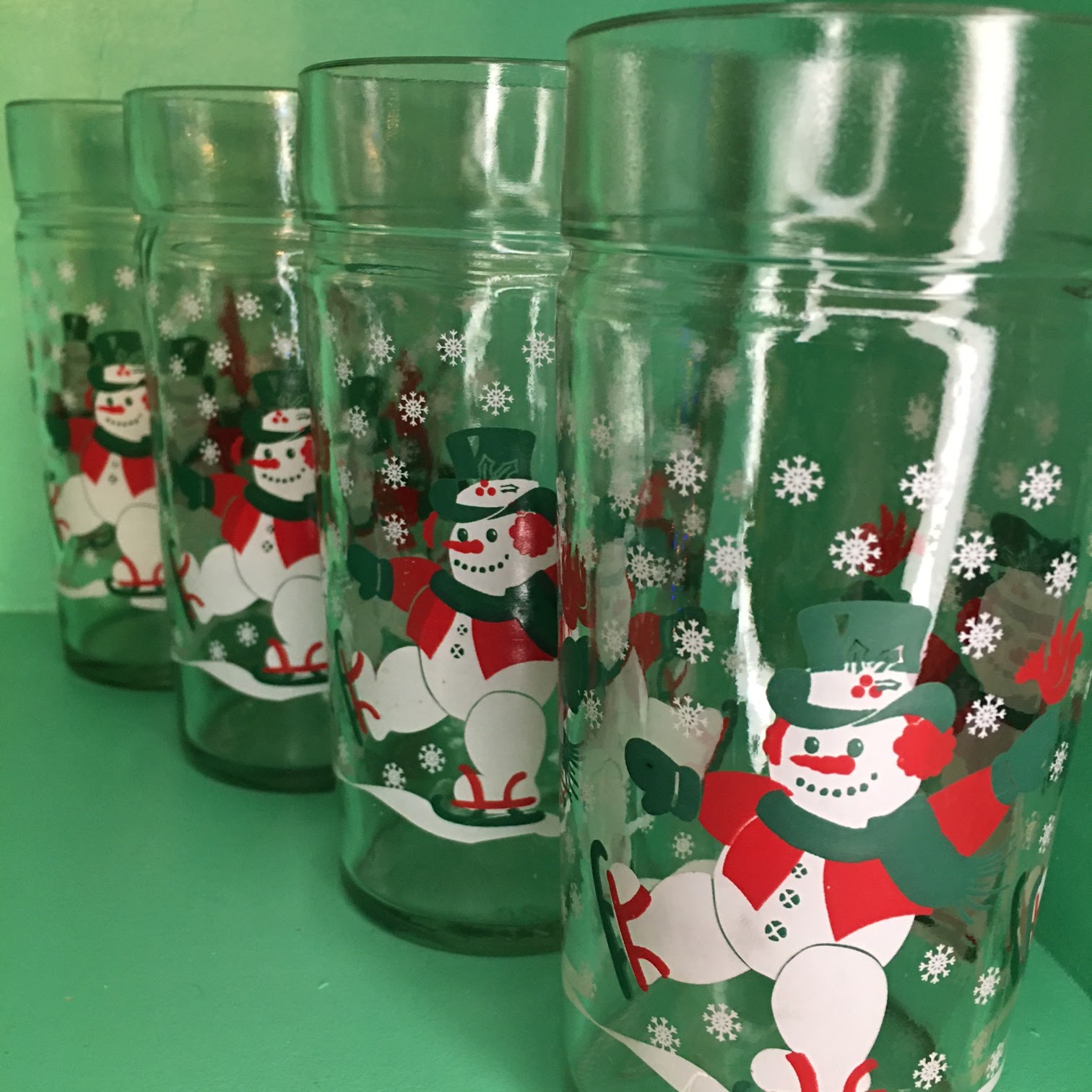 The Harris Sisters: The 12 Vintage Days of Christmas