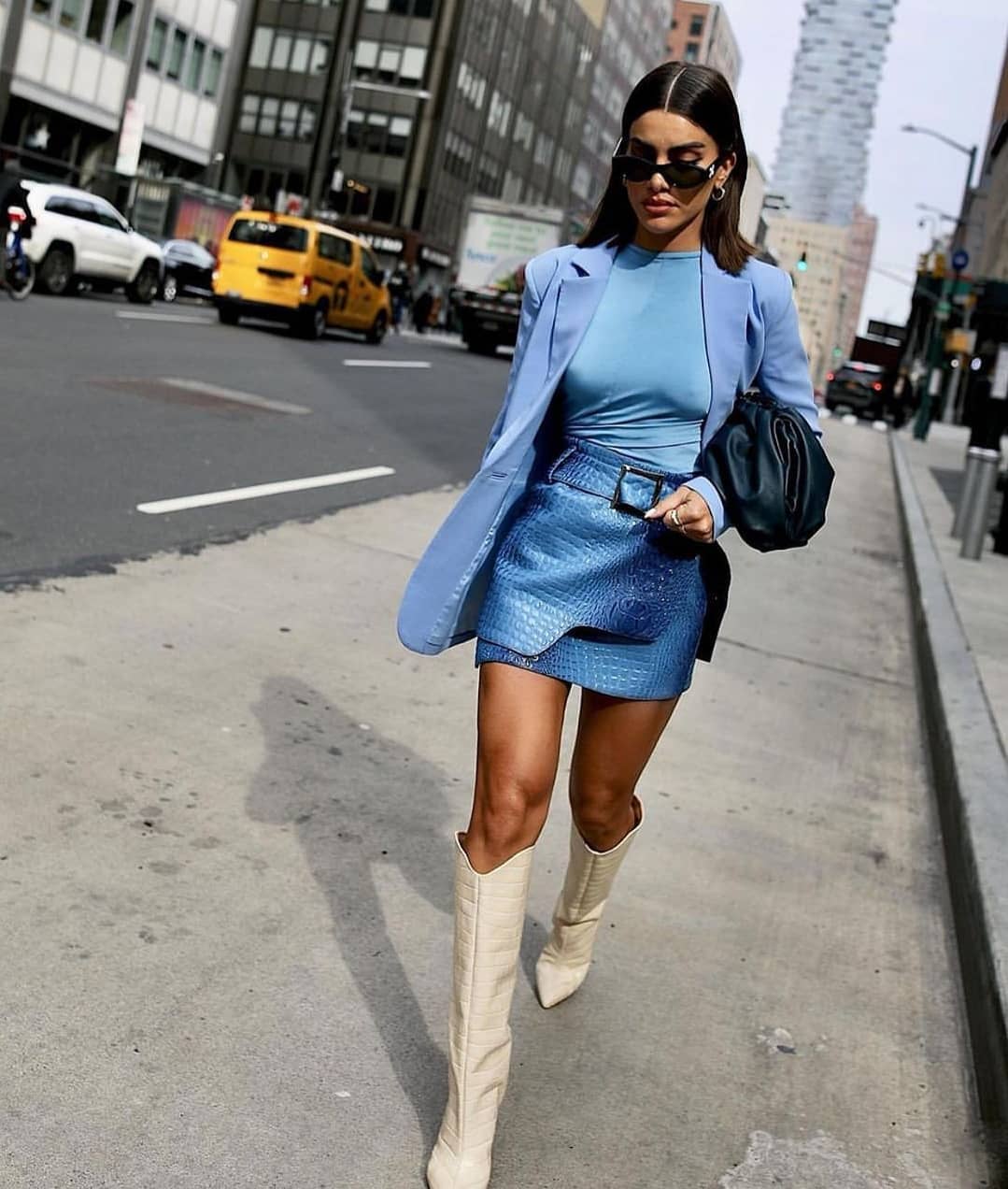 25 Blue chic outfits ideas to try | Melody Jacob