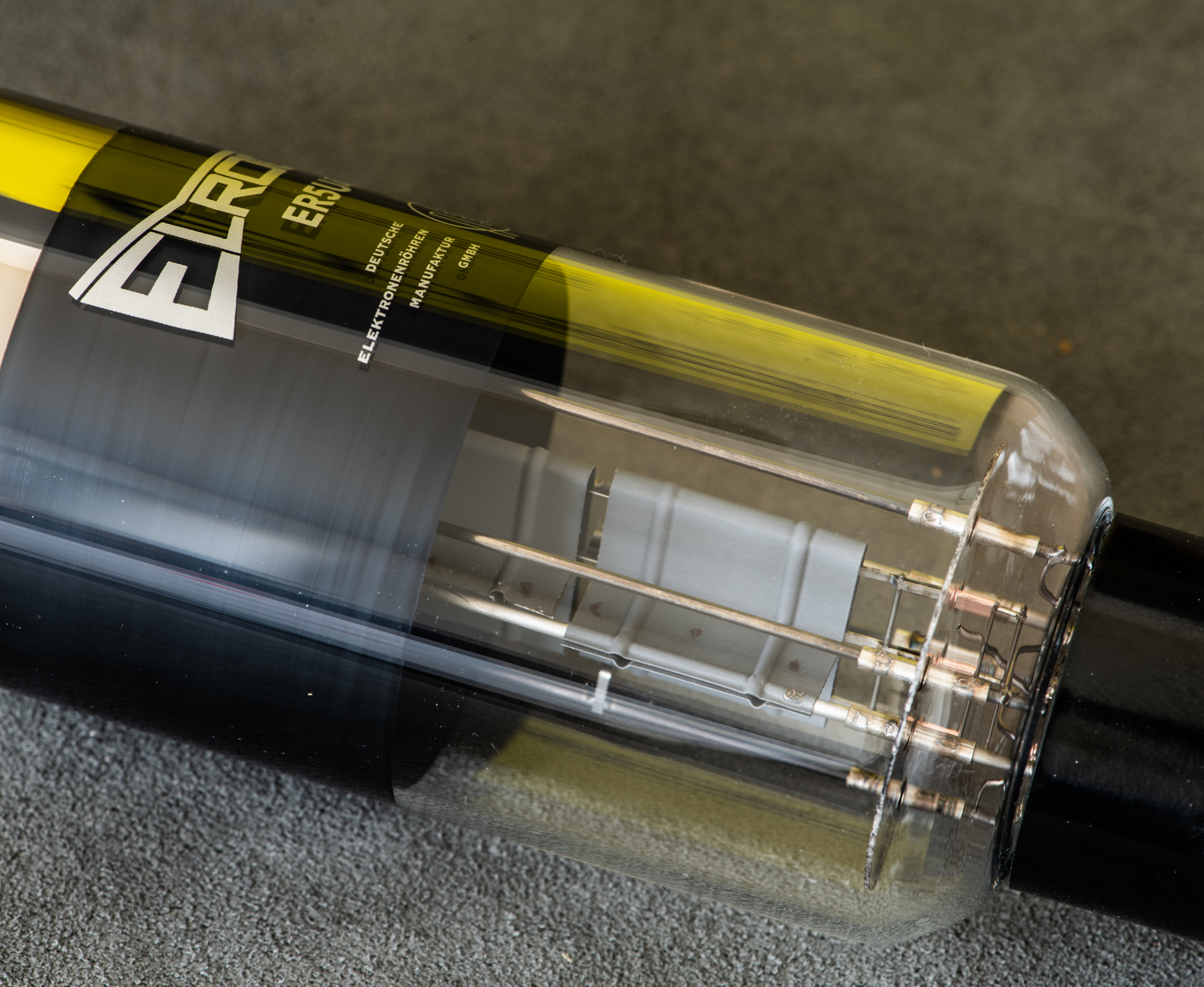 VinylSavor: The ELROG ER5U4G Rectifier Tube