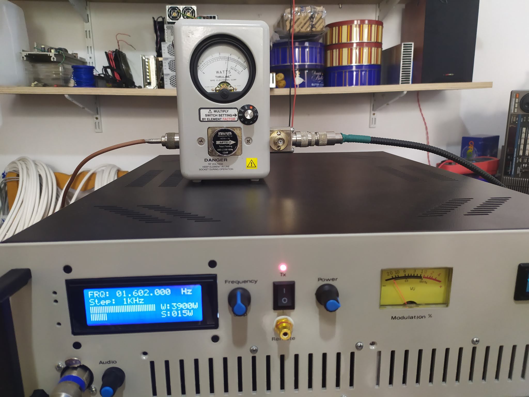 3000 Watt class D AM MW broadcast transmitter