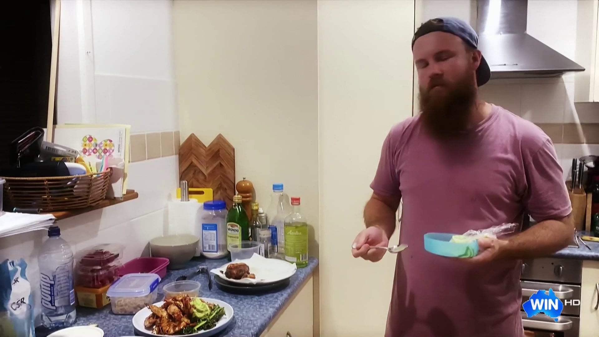 ausCAPS: Brent Draper shirtless on Masterchef Australia