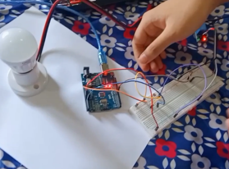 Al Ilmu (Berbagi Ilmu Opo Wae): Laporan IOT (Internet of Things ...