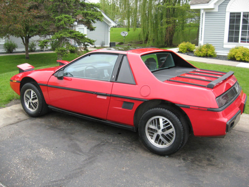 5k: 1984 Pontiac Fiero w/3.8 V6 Supercharged - DailyTurismo