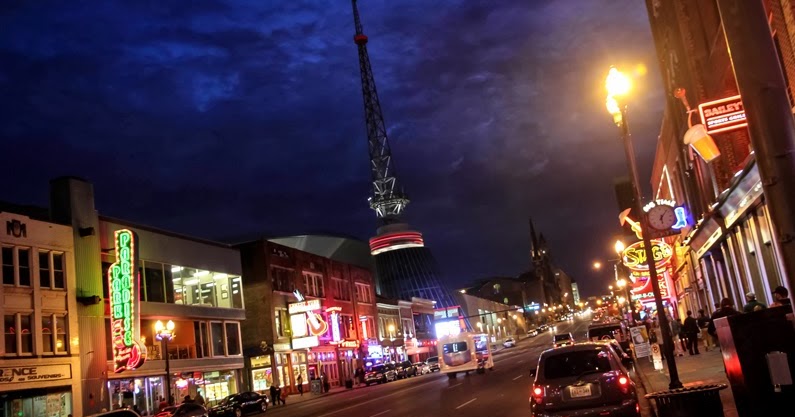 One Photograph a Day: Broadway Street