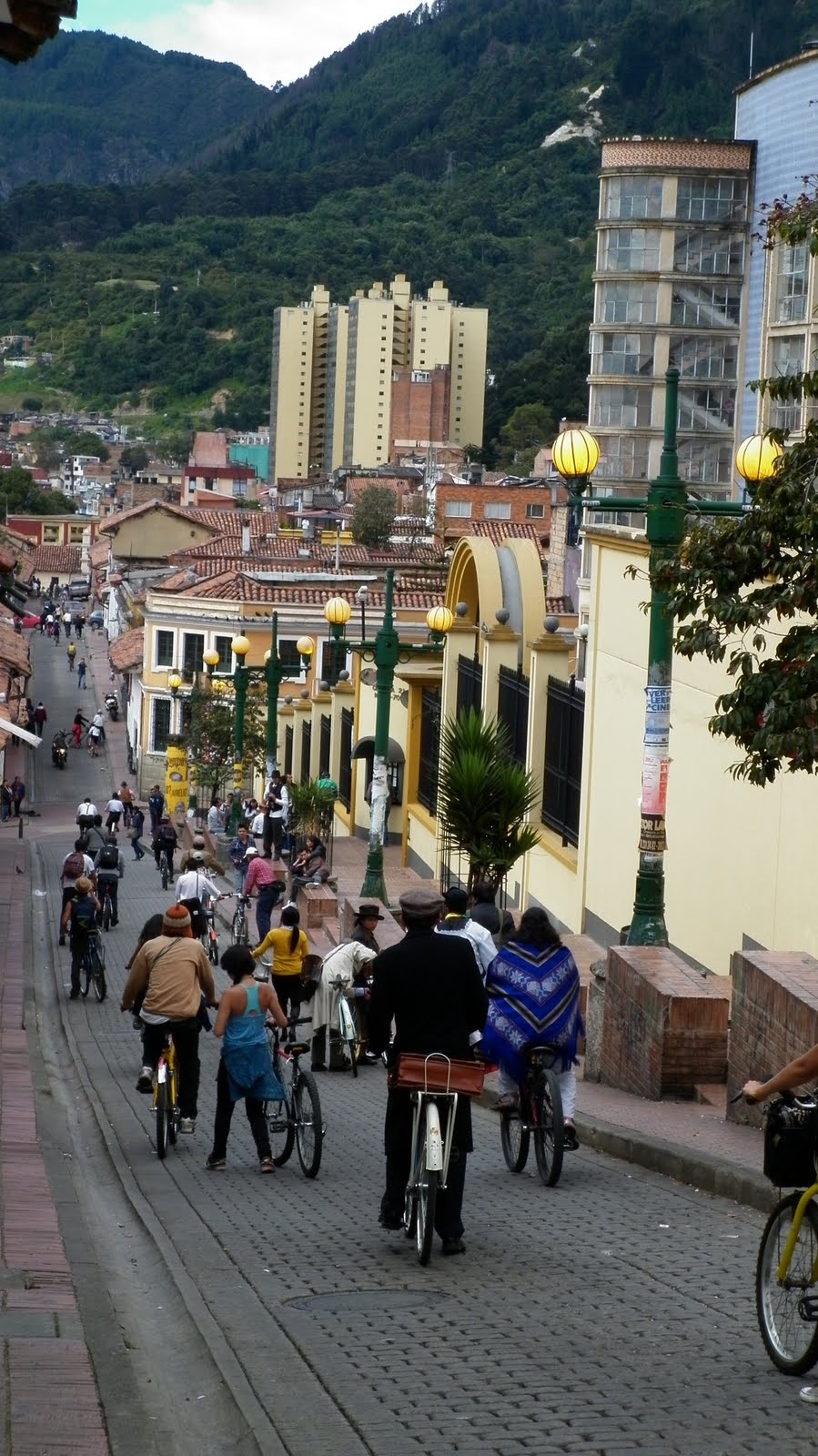 CENTRO HISTORICO DE BOGOTA: CORAZON HISTORICO DE BOGOTA