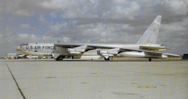 Boeing B-52 "Stratofortress".