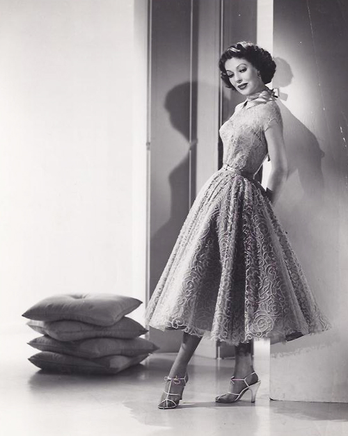 Cinema Connection--The 'Eternal Optimism' of 1950s Loretta Young | GlamAmor