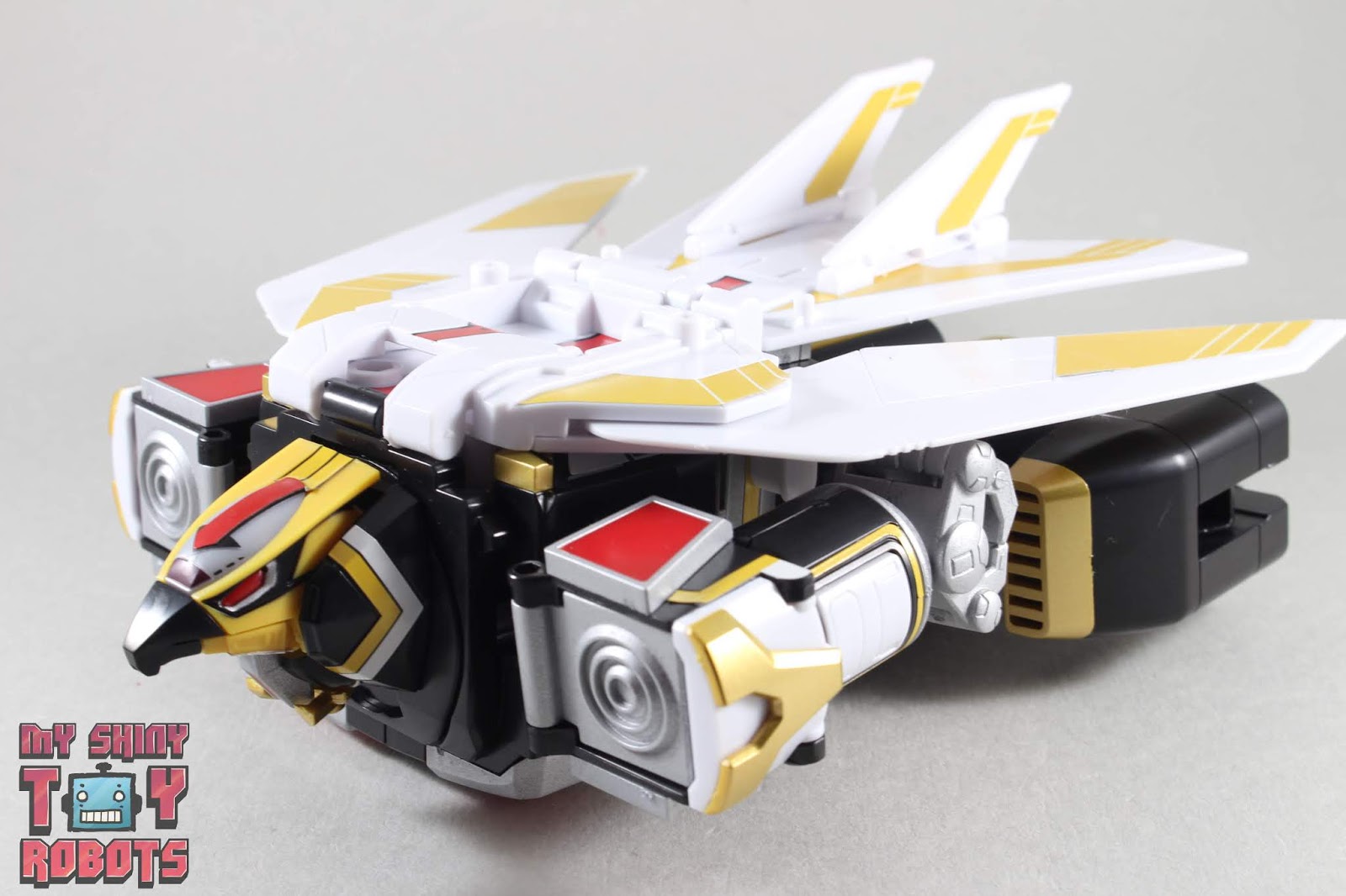 My Shiny Toy Robots: Toybox REVIEW: Super Mini-Pla Jet Garuda