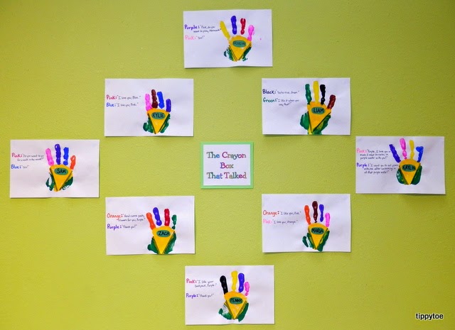 Tippytoe Crafts: Handprint Crayon Boxes