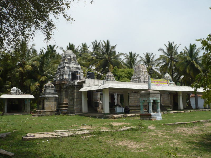 R. Prabhu's Notes: The Lost Heritage - Muttam