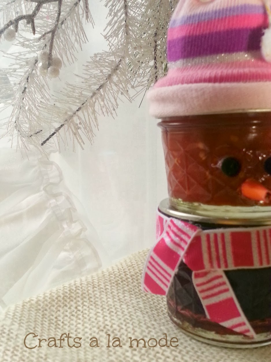 Tiny Jam Jar Snowman Gift - Crafts a la mode