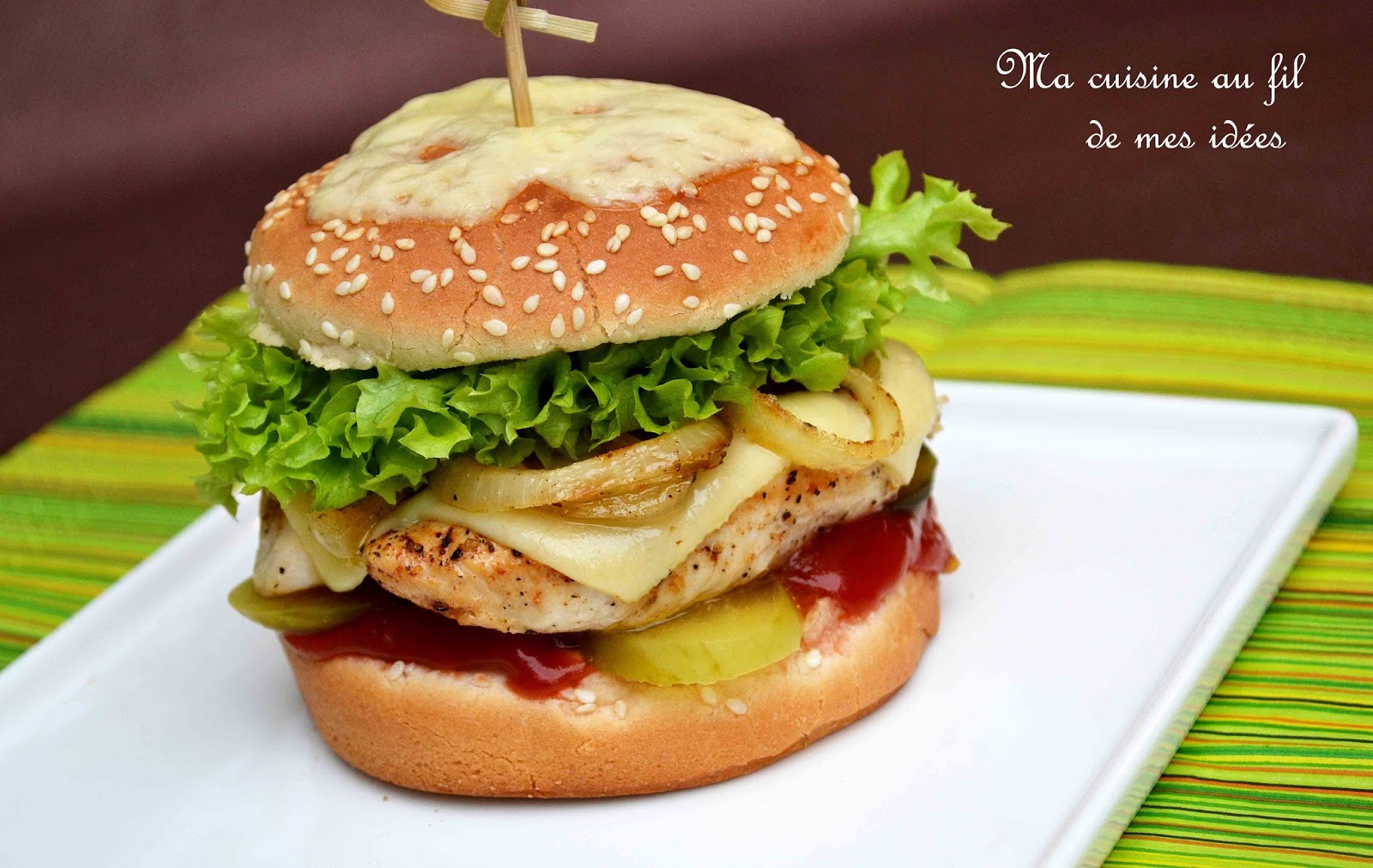 Ma cuisine au fil de mes idées...: Burger au poulet et fromage Leerdammer
