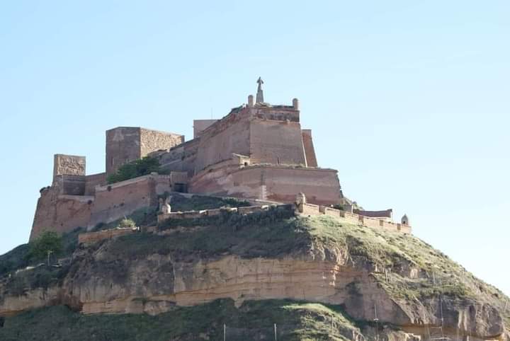 "Una visión artística para entender el Universo" : LA LEYENDA DEL ...