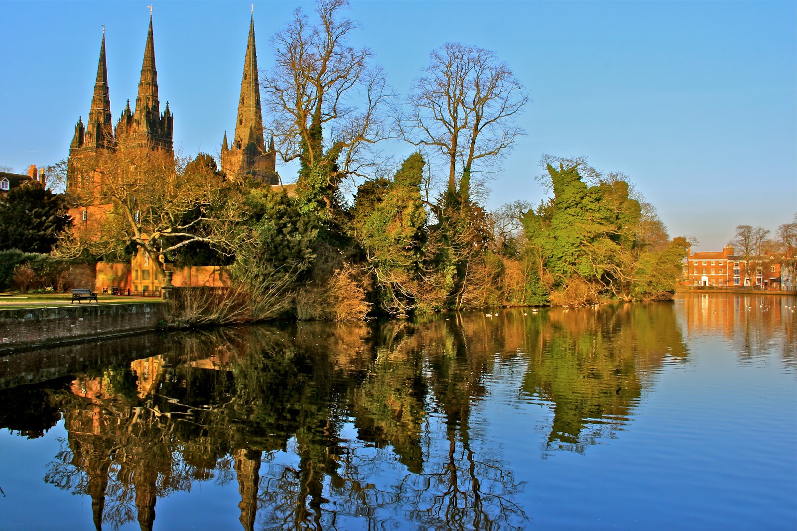 Travelling Diary: Strolling at Lichfield City, England