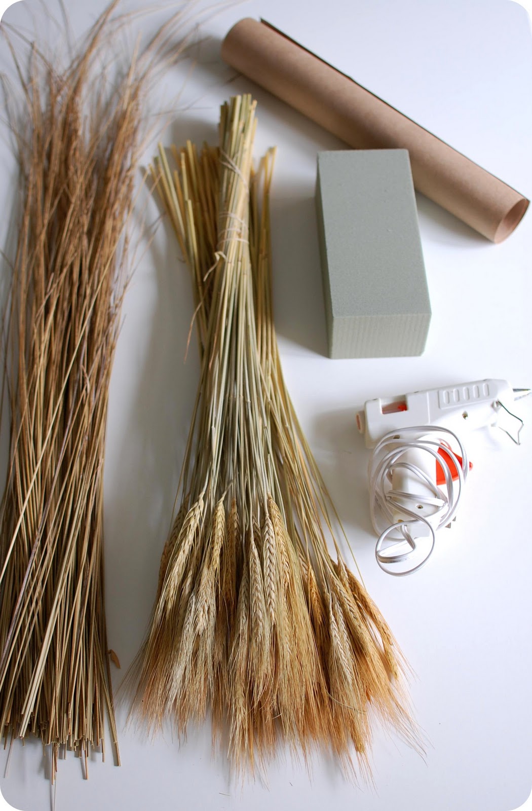 33 Shades of Green: Fall Craft: Wheat Bundle Tutorial