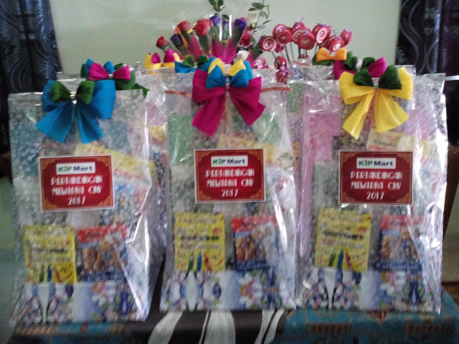 HAMPER ALAT TULIS DAN MEWARNA | Njoye Melaka Craft