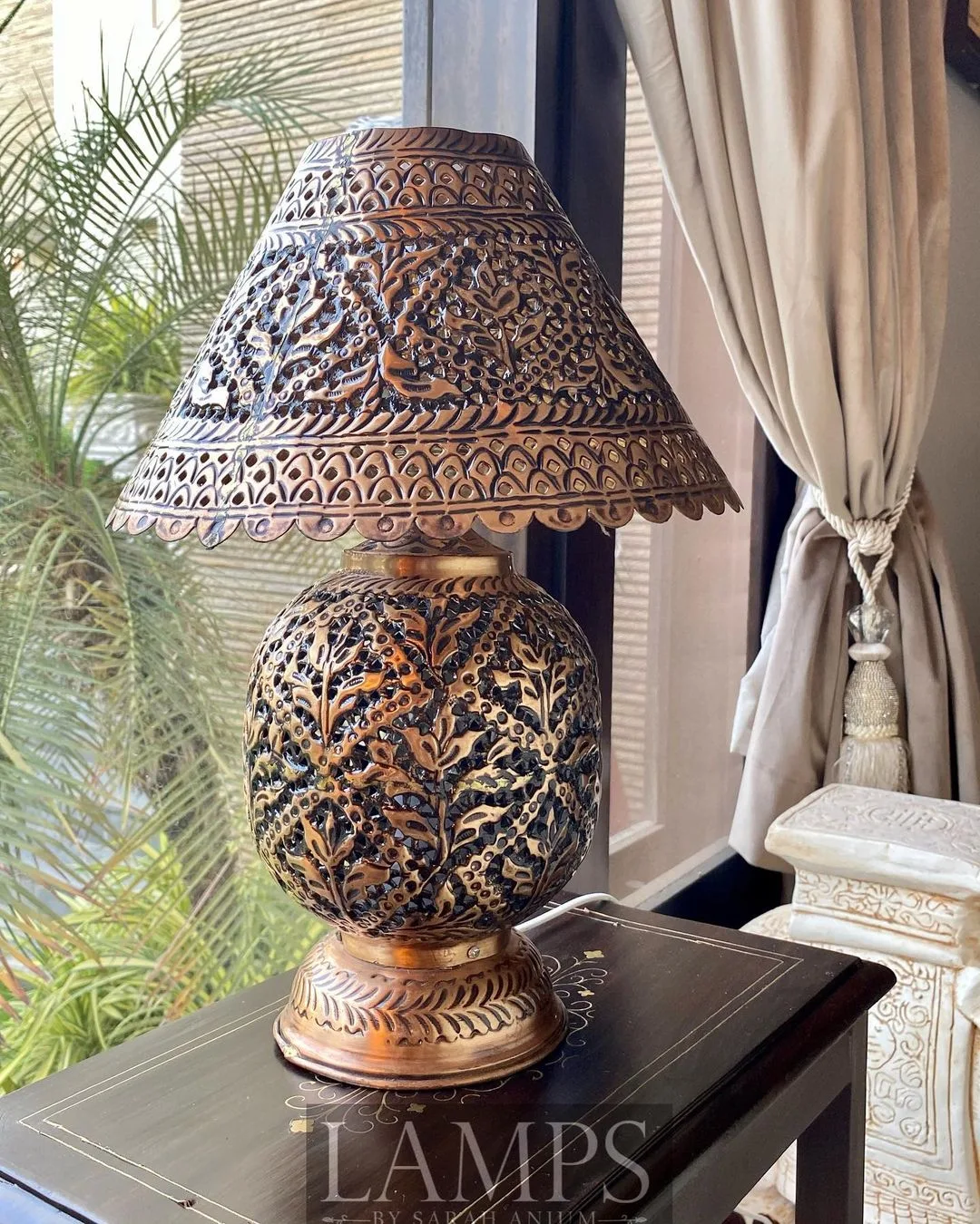 50 Unique decorative table lamp designs | Melody Jacob