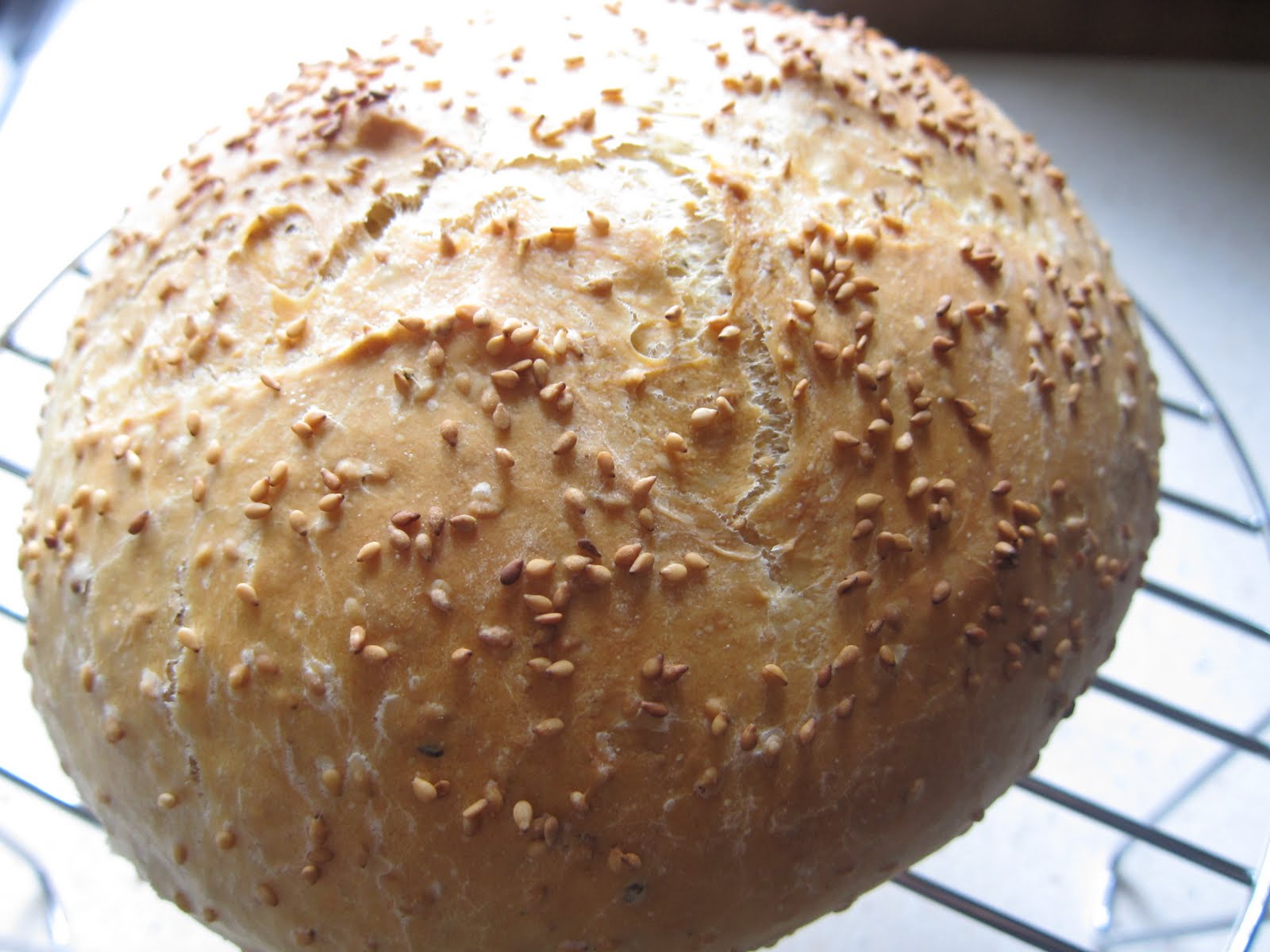 Pan con semillas de sésamo | El blog de Lucía