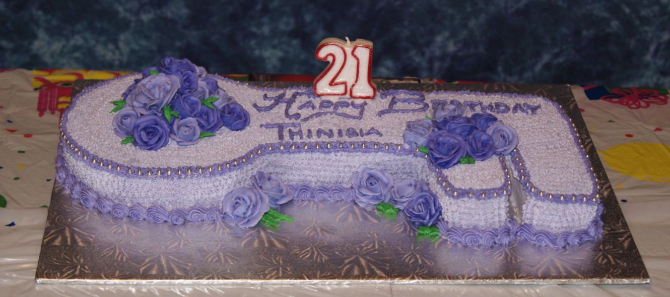 Frosted Sweet: 21st Key Birthday Cake