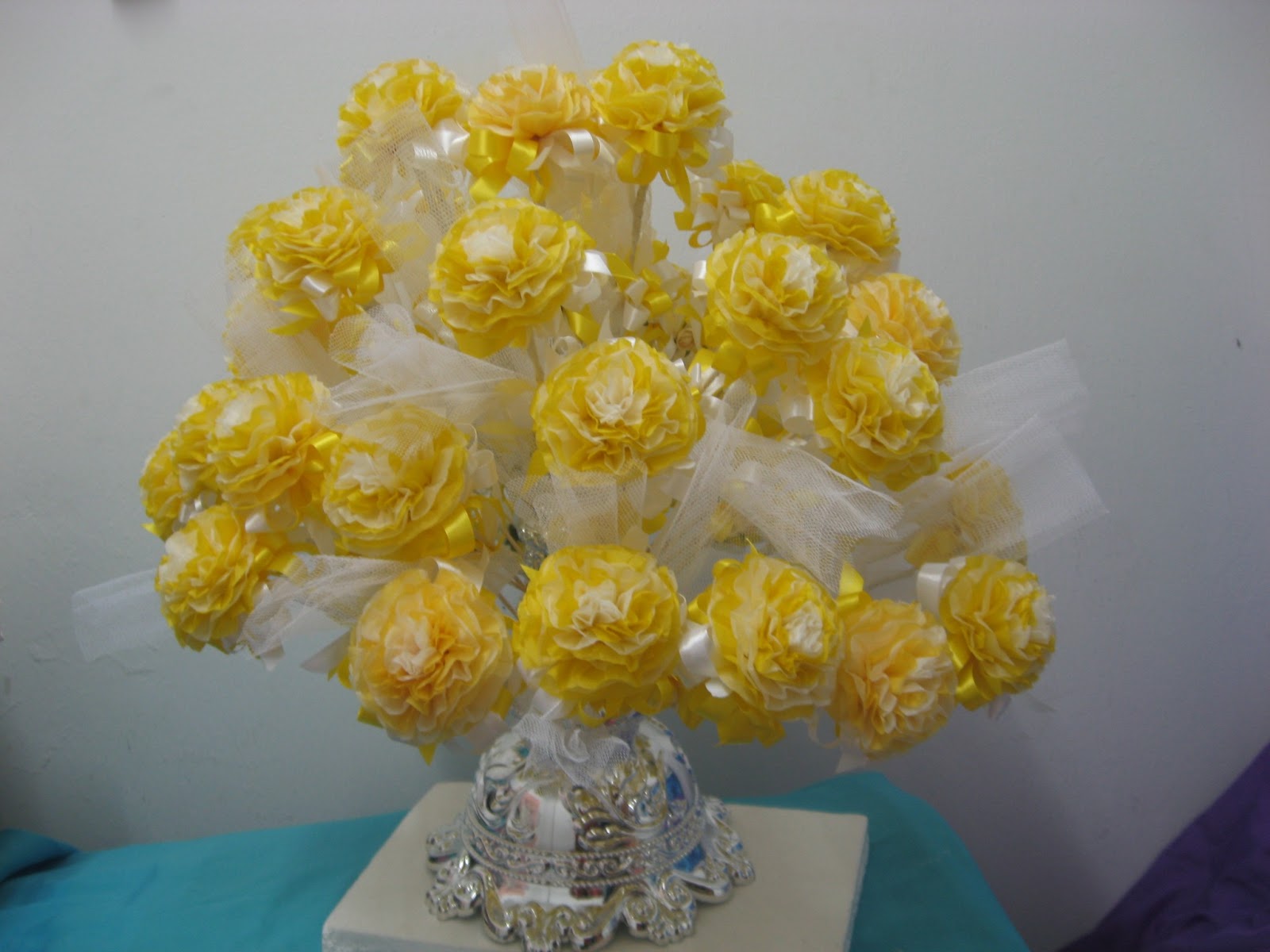 Mirza Simply Craft : BUNGA TELUR TISU CARNATION